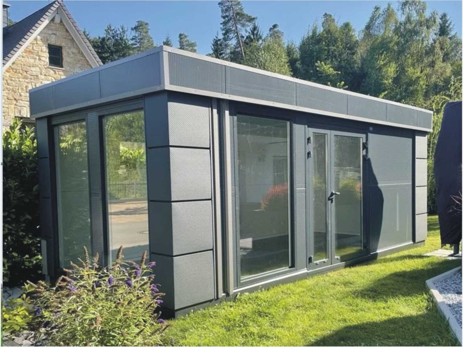 Wohncontainer kaufen winterfest & individuell